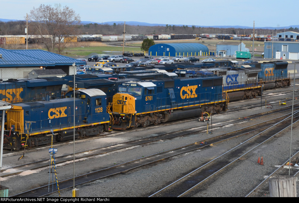CSX 8761